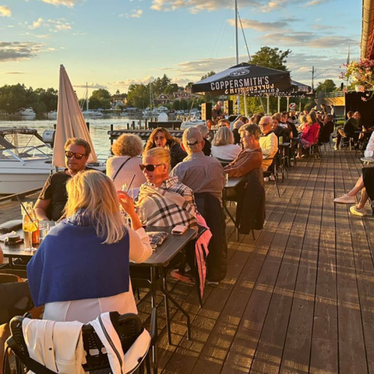 Borgåsunds gästhamn och café
